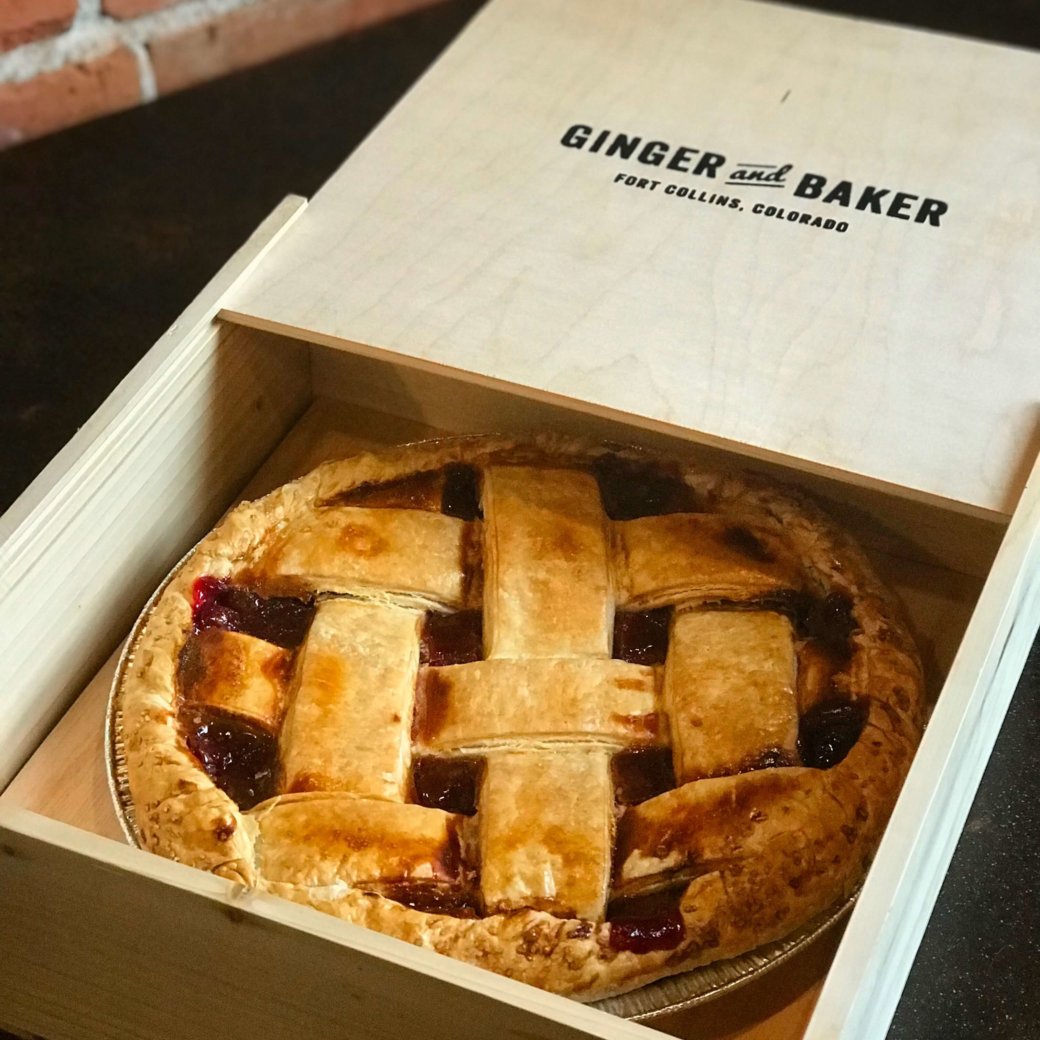 Wooden Pie Box – Ginger and Baker